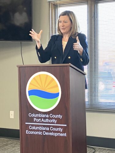 Port officials introduce new Lake to River team | News, Sports, Jobs ...